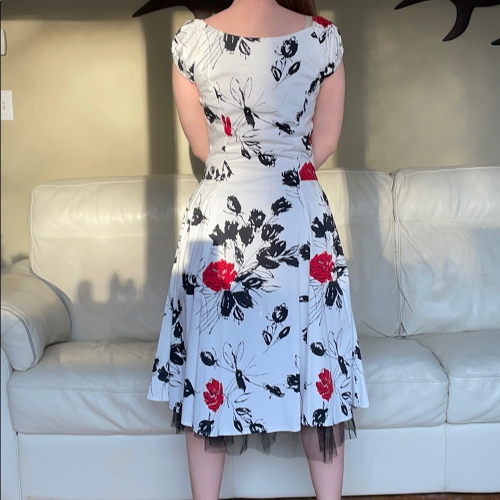 Hearts & Roses Black/White/Red Rose Dress - Gem